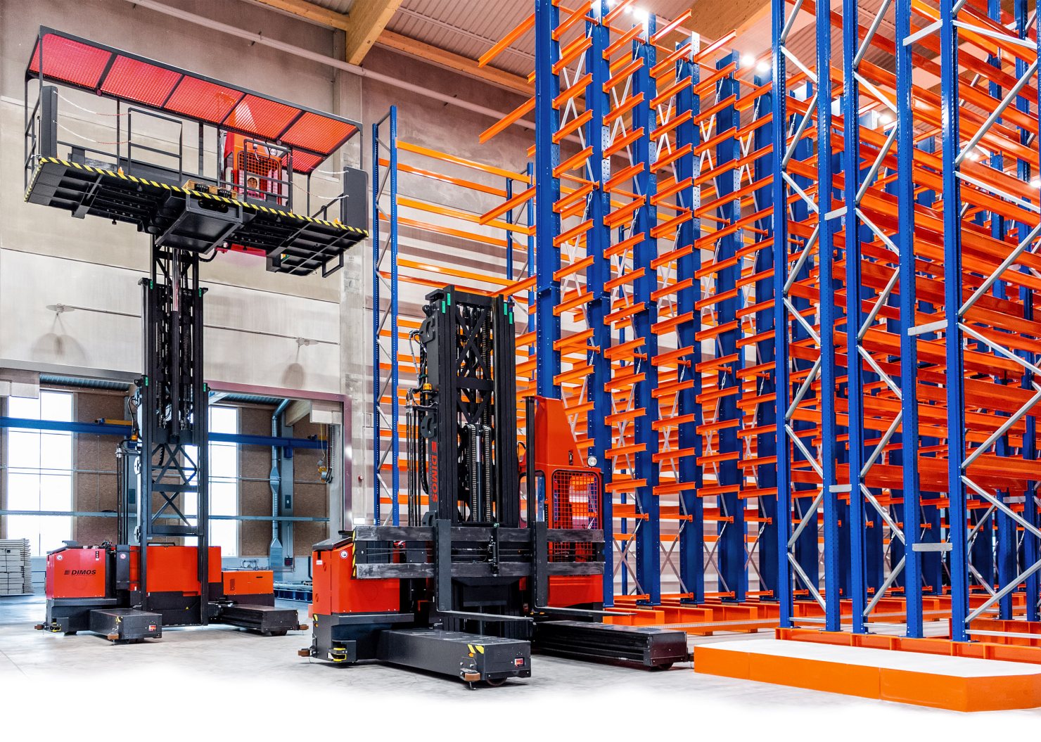 Efficient and safe order picking systems | DIMOS